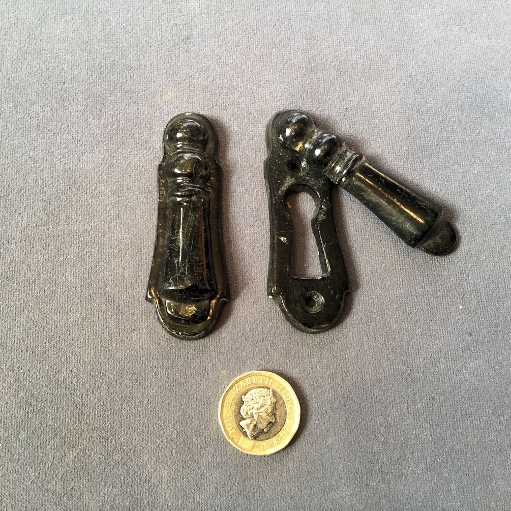 Keyholes, Keyhole Covers & Escutcheon