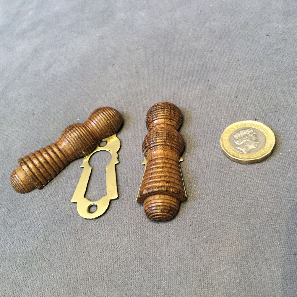 Keyholes, Keyhole Covers & Escutcheon